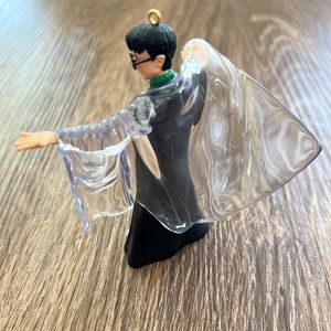 Hallmark | Holiday | 202 The Invisibility Cloak Harry Potter And The ...